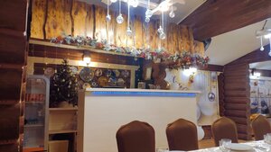 Nashe (ulitsa Oktyabrskoy Revolyutsii No:8А), kafe  Roşal'dan