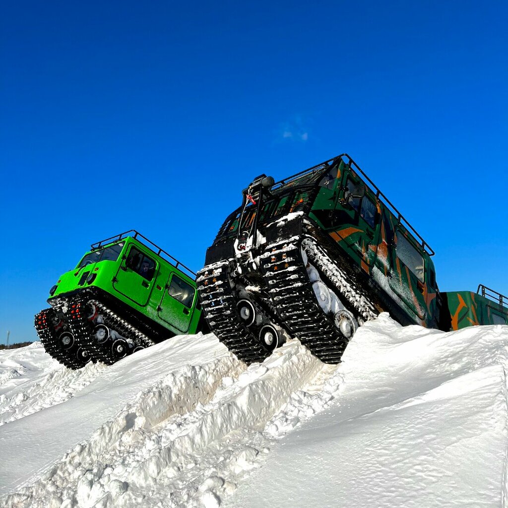 Arazi taşıtları, su araçları, kar araçları Альянс Компаний Восток-Запад, Saint‑Petersburg, foto