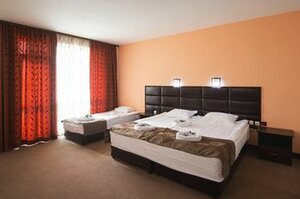 Zdravets Hotel Wellness & SPA (Pazardzhik Province, Velingrad), otel  Yeşilayvaz'dan (Velingrad'dan)