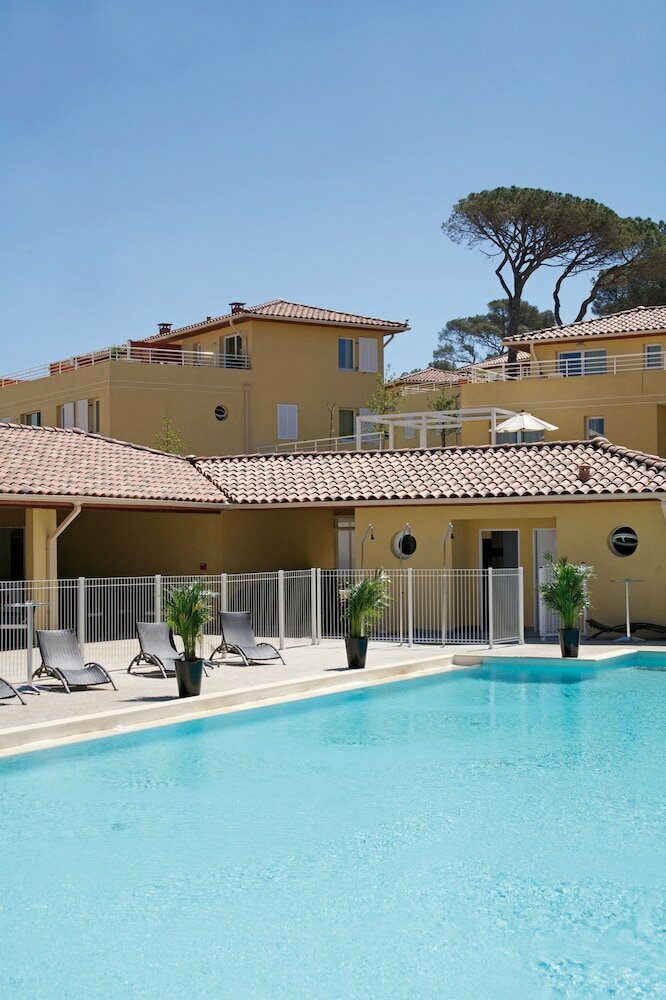 Otel Résidence Lagrange Vacances Les Terrasses des Embiez, , foto
