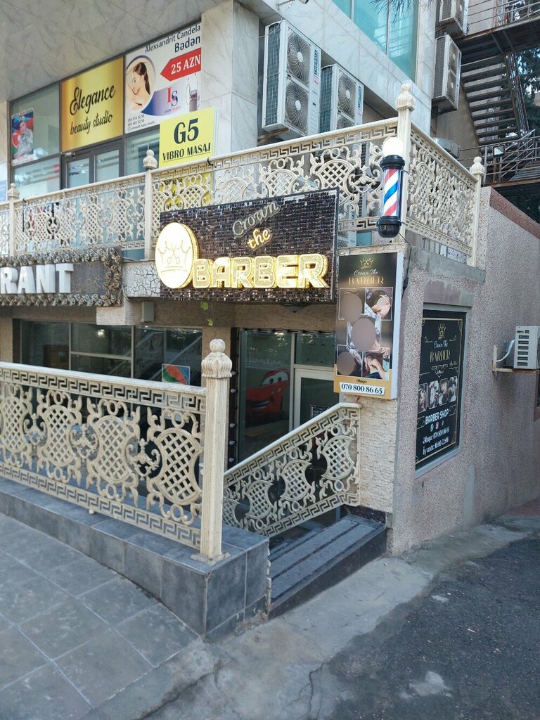 Berberler Crown The Barber, Bakü, foto