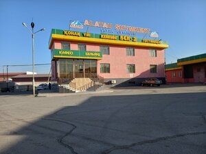 Bek-2 (Shymkent, Yntymaq yqsham aýdany), otel  Çimkent'ten (Şımkent'ten)