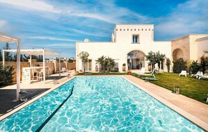 Dimora Oru (Apulia, Lecce, Via Lenio Antonio), otel  Lecce'den