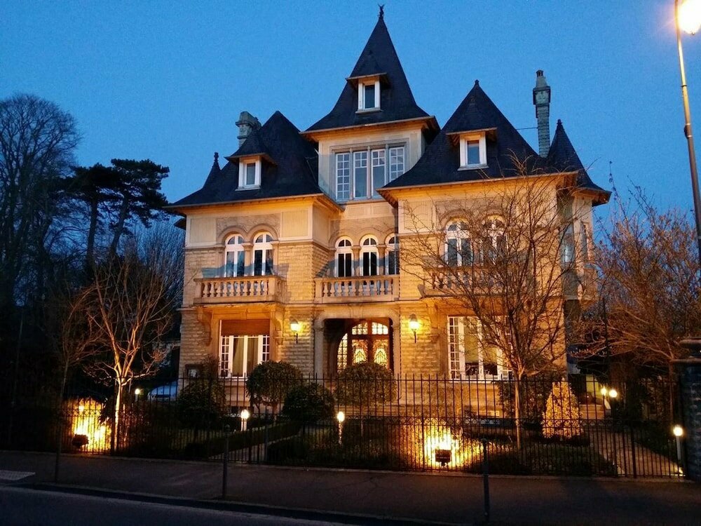 Otel Castel Bayeux Guesthouse, Bayeux, foto