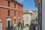 Luini 7 in Como With 2 Bedrooms and 1 Bathrooms (Lombardy, Provincia di Como, Maslianico, Como), kısa süreli konaklama