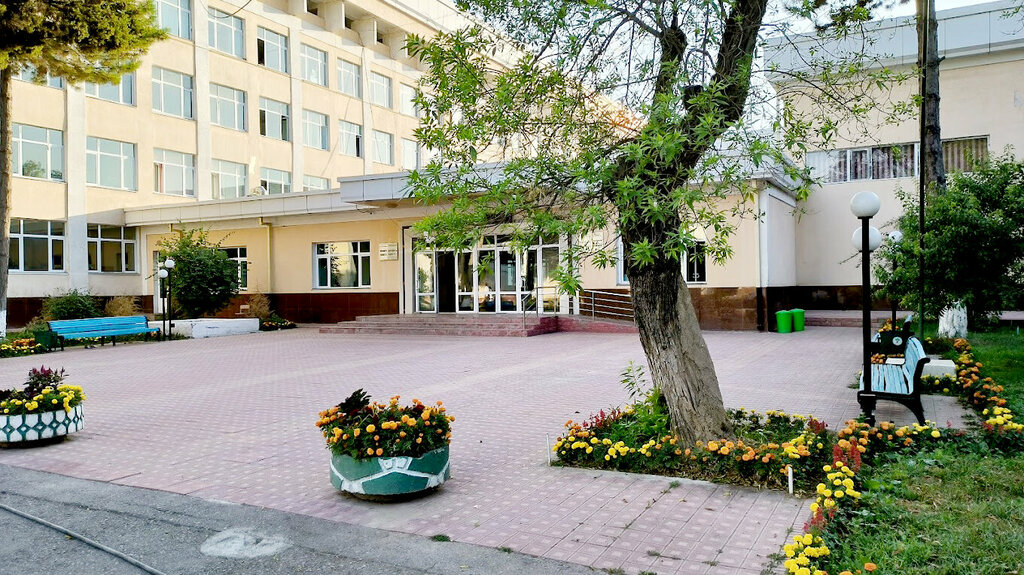 Üniversiteler National University of Uzbekistan, Faculty of Biology, Taşkent, foto