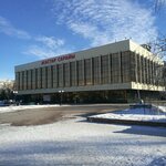 Crocodile (Respýblıka dańǵyly No:34), yüzme okulu  Astana'dan