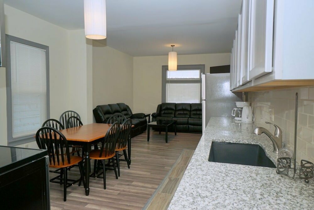 Otel The Iron Scow - With Private Yard & Parking, New York Eyaleti, foto