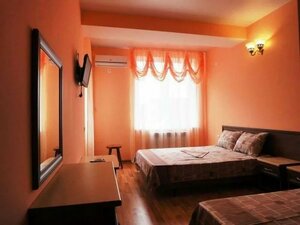 Sunrise (Terskaya ulitsa No:5), otel  Anapa'dan