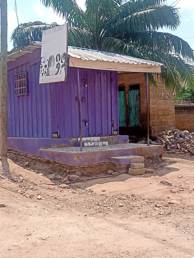 Saatçiler Eyes Of The Lord, Dünya, foto