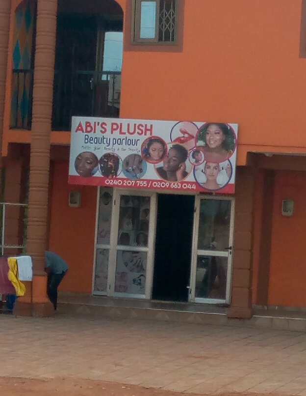 Güzellik salonu Abi's Plush, Dünya, foto