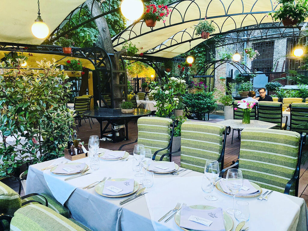 Restoran Ribar u Beogradu, Belgrad, foto