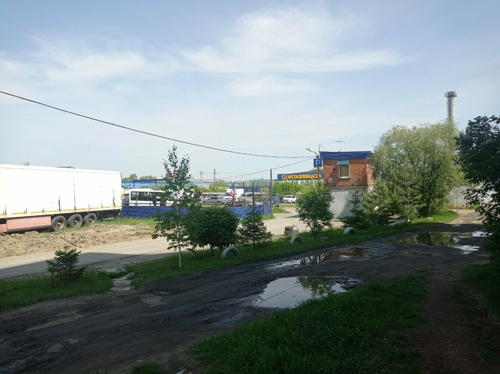 Geçiş noktaları, güvenlik kontrol alanı Автостоянка Омскэлектроснаб, Omsk, foto