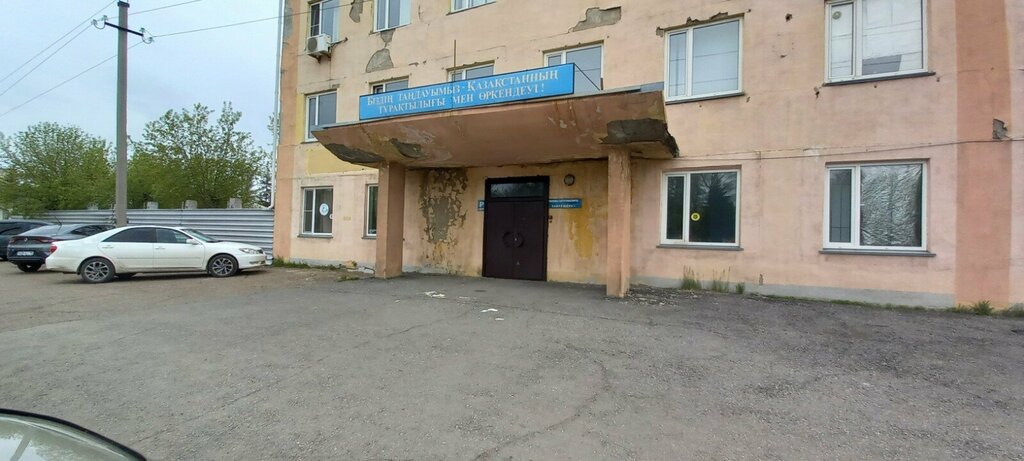 Alkollü ürünlerin üretimi Petropavlovsk Vodka Plant, Petropavl (Petropavlovsk), foto