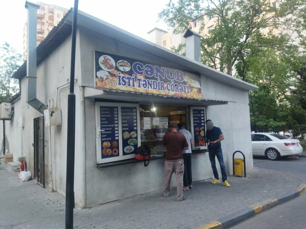 Ekmek fırını Cənub İsti Təndir Çörəyi, Bakü, foto