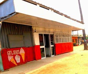 Gelados (Luanda Province, Municipality of Luanda, Camuchiba), kafe  Loanda'dan