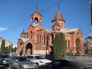 Ermeni apostolik kilisesi Armenian church, Vladikavkaz, foto