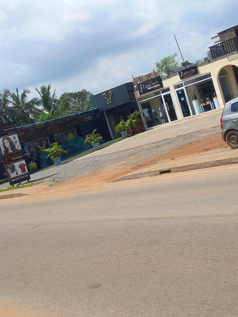 Kuaförler LynDee'z hair, Dünya, foto