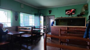 U Antona Shashlychnaya (Pervomayskaya ulitsa No:17, khutor Olkhovskiy), kafe  Krasnodarski krayından