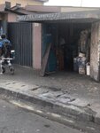 Jmv (Nii Tetteh Wuluku Street No:9), boya ekipmanları  Akra'dan