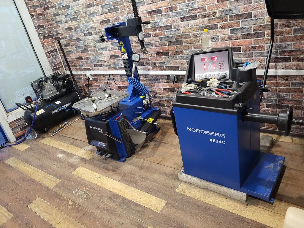 Oto lastik tamiri Шиномонтаж 24, Balaşiha, foto