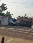 Mind Lavage Et Parking (Brazzaville, Poto-Poto), oto yıkama  Brazzaville'den