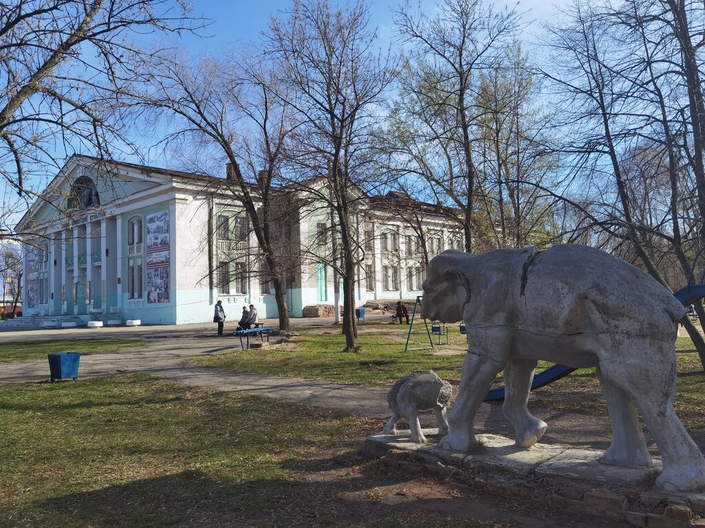 Anıt, heykel Памятник, Çapayevsk, foto