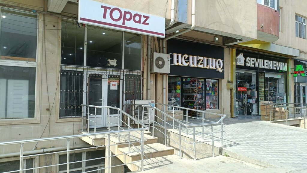 Şans oyunu bayileri Topaz, Bakü, foto