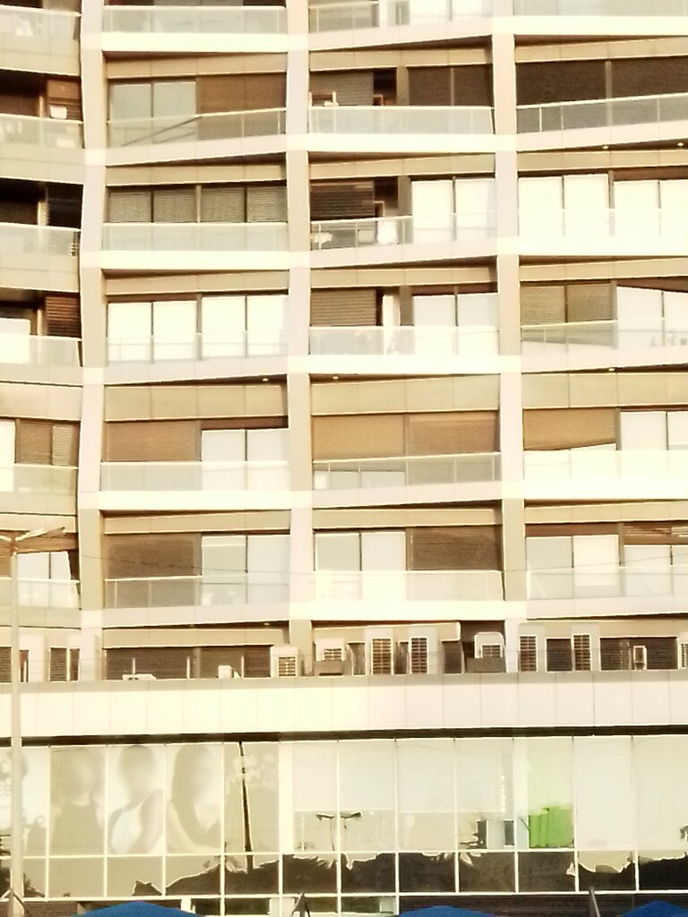 Elektronik eşya mağazaları 7 Mobile, Loanda, foto