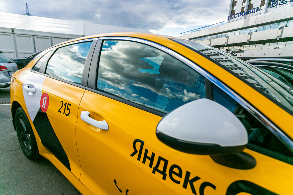 Taksi Taxi System, Moskova, foto
