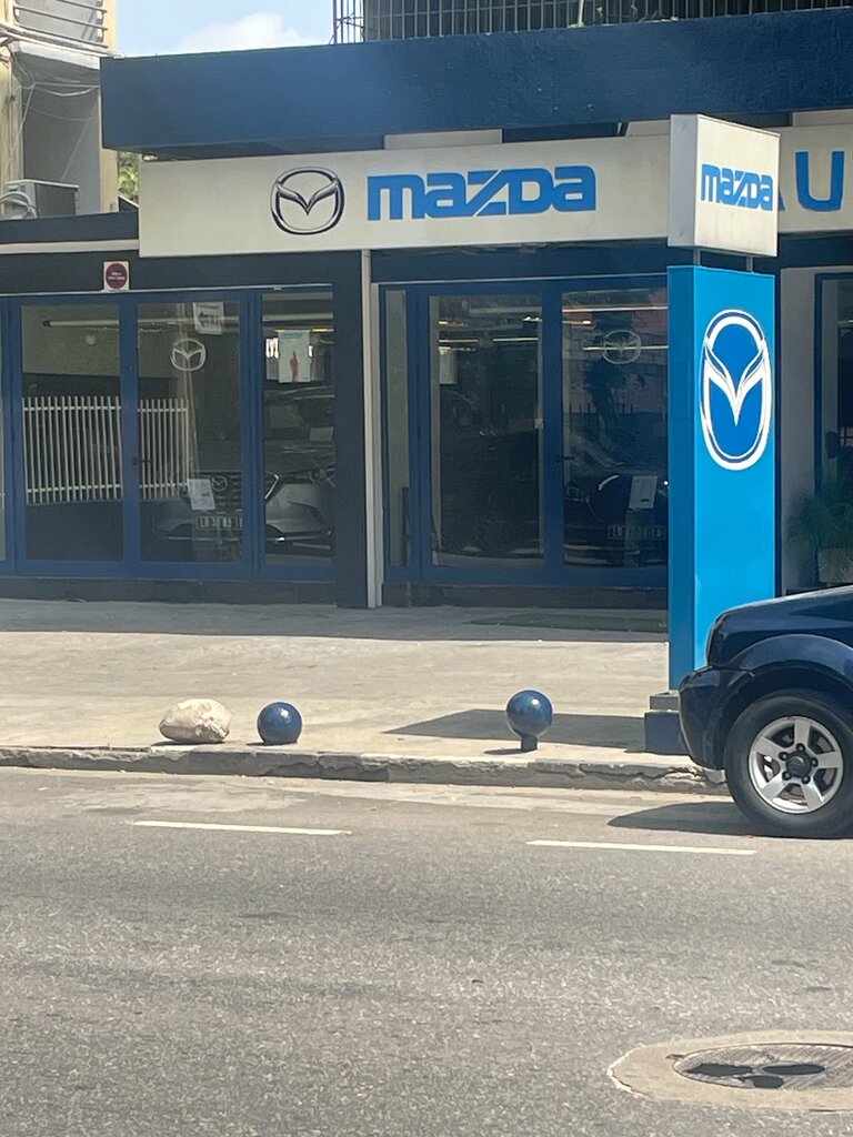 Mobilya mağazaları AutoZuid Mazda, Loanda, foto