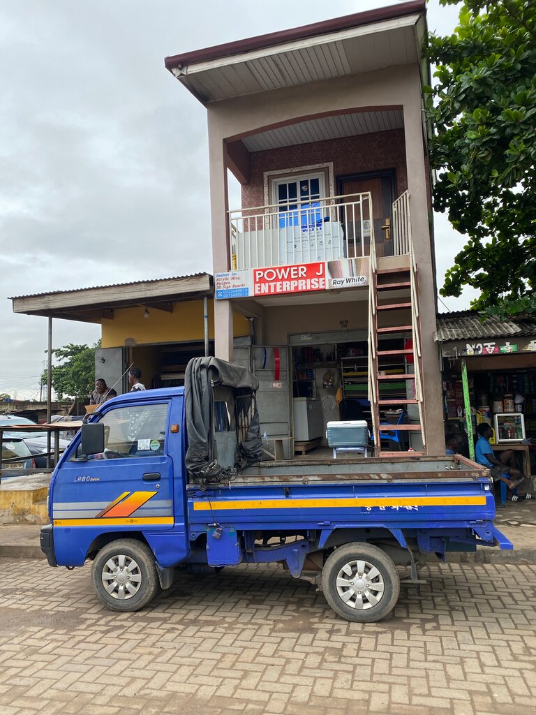 Boya ekipmanları Power J Enterprise, Akra, foto