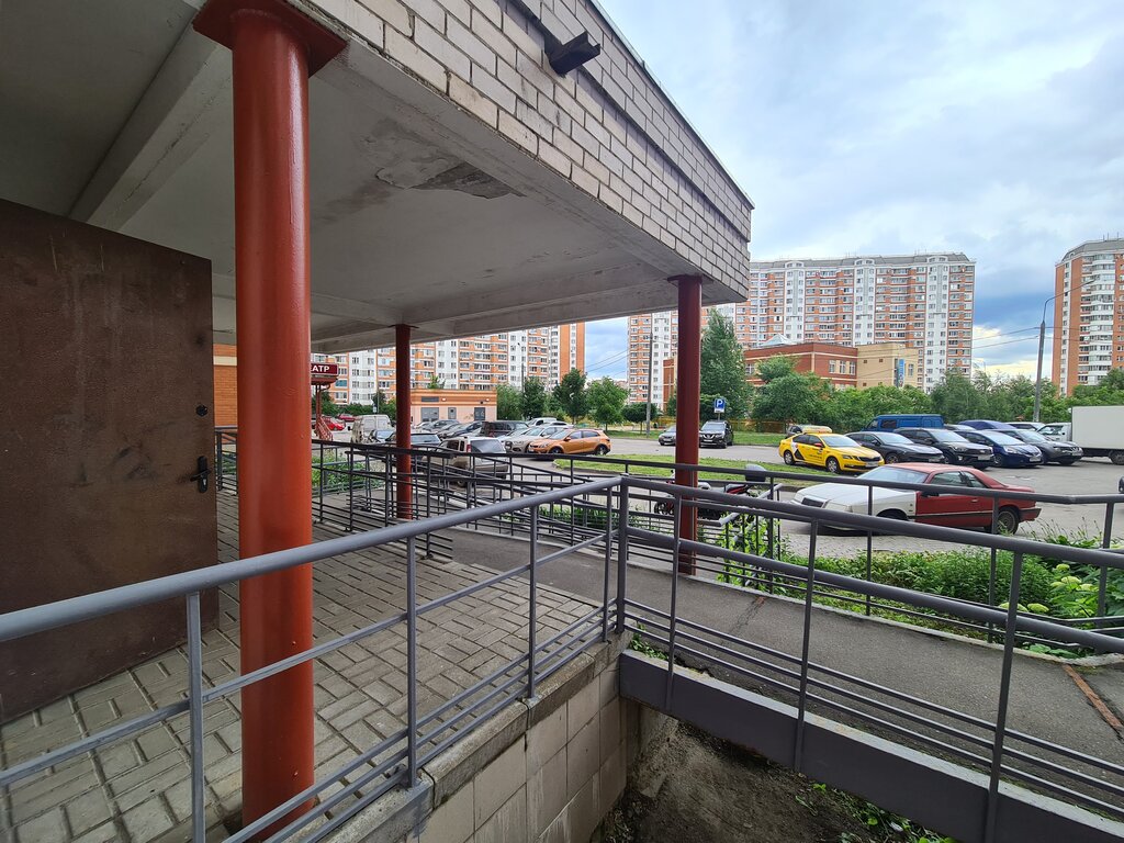 Yönetim ofisi Vsk - Comfort, Lobnia, foto