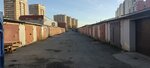 Заречье (Zarechniy Drive No:45), garajlar  Tiumen'den