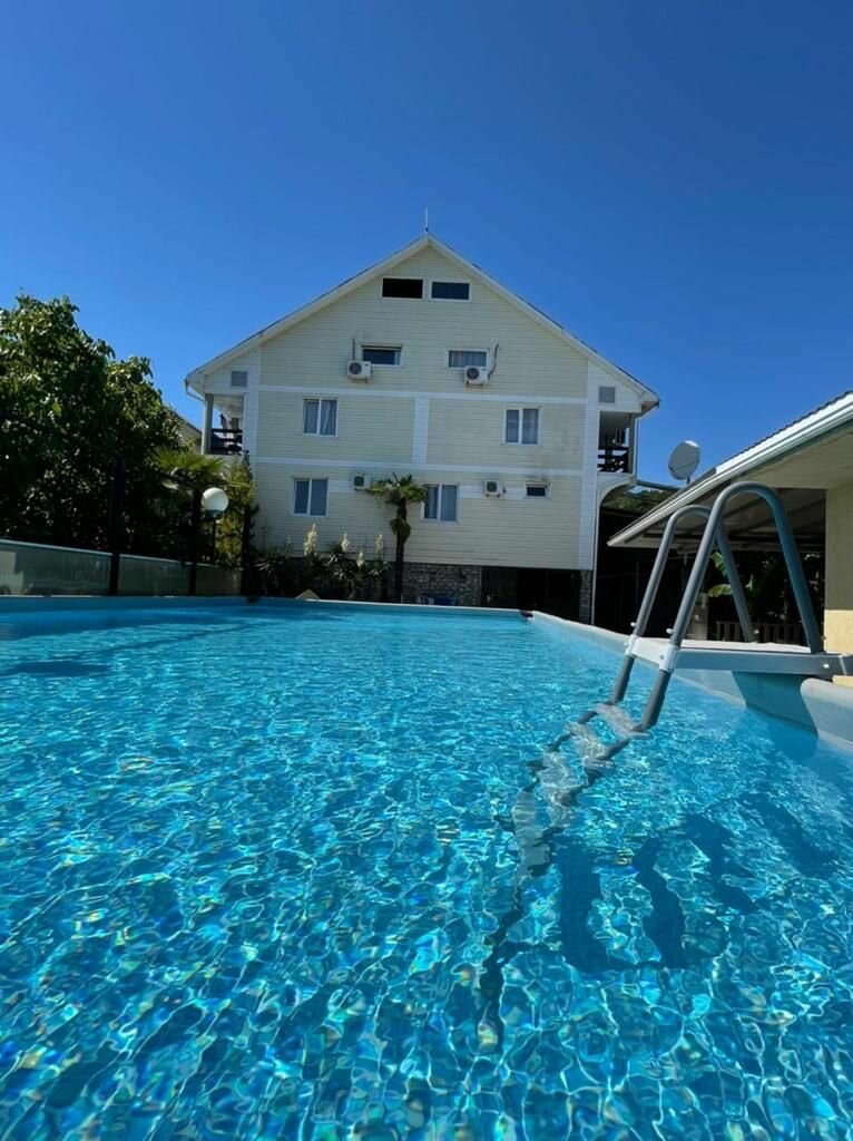 Konuk evi Gostevoi dom Na pereulke Razina 14, Soçi, foto