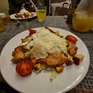 Manarola (Revoliutsionnaia Street No:34к4), kafe  Gelencik'ten