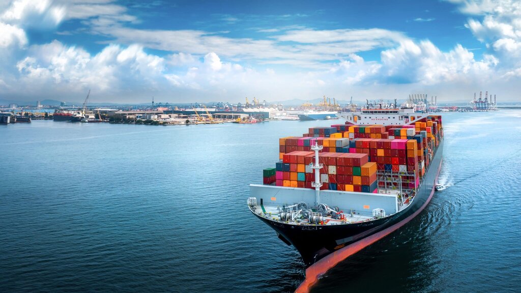 Gümrükler Customs Agents Piers, Lima, foto