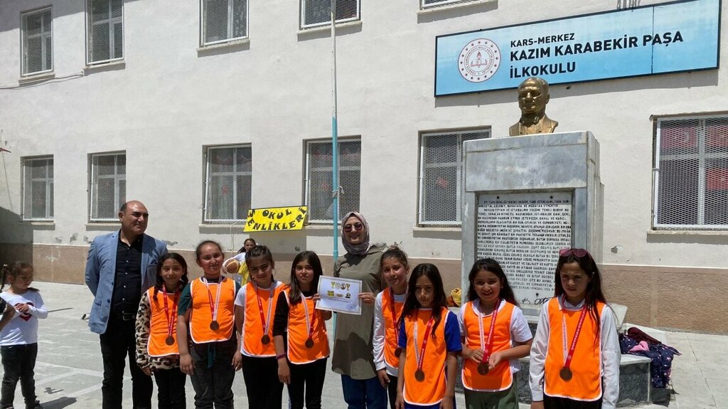i̇lkokul Kazim Karabekir Paşa İlkokulu, Kars, foto