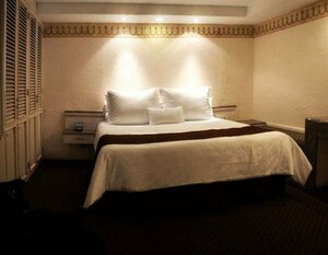 NEhotel Nueva Estancia (Guanajuato, León de los Aldama, Boulevard Adolfo López Mateos), otel  Leon'dan