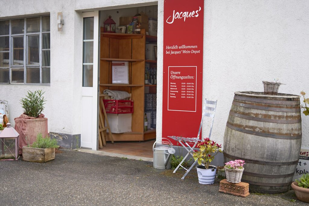 Şarap ve içki toptan satışları Jacques’ Wein-Depot Ettlingen, Baden‑Wurttemberg, foto