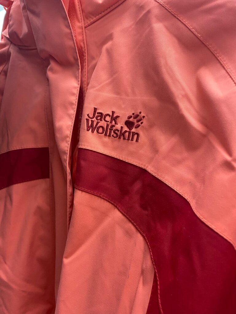 i̇kinci el eşya satışı Garderob 77, Moskova, foto