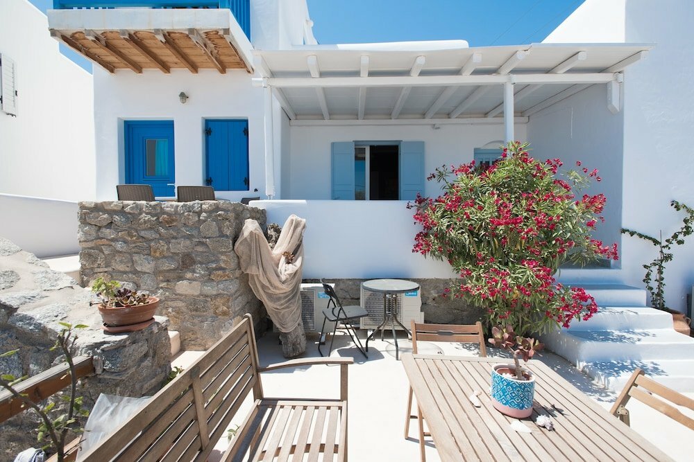 Otel Mina Studios, Dünya, foto