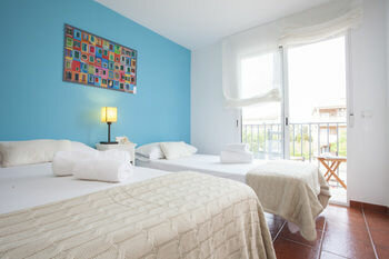 Otel SingularStays Puzol Beach, Valensiya, foto