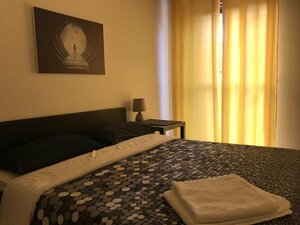 B&b Cavour 124 (Apulia, Bari, Corso Camillo Benso Conte di Cavour), otel  Bari'den