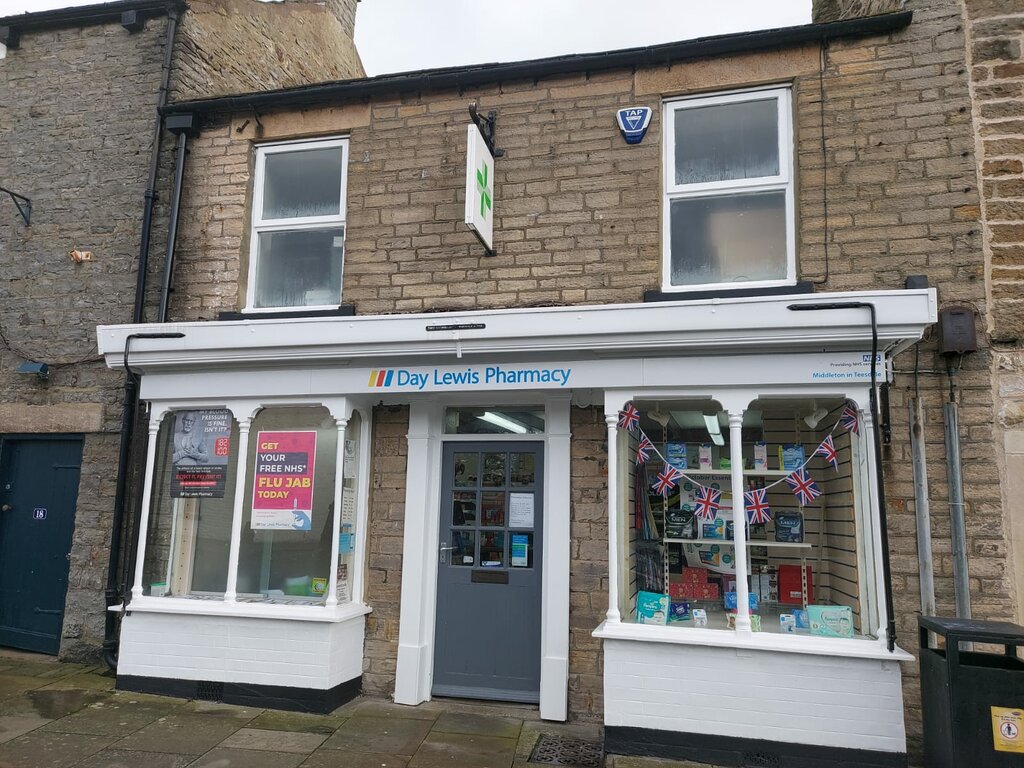 Eczaneler Day Lewis Pharmacy Middleton, İngiltere, foto