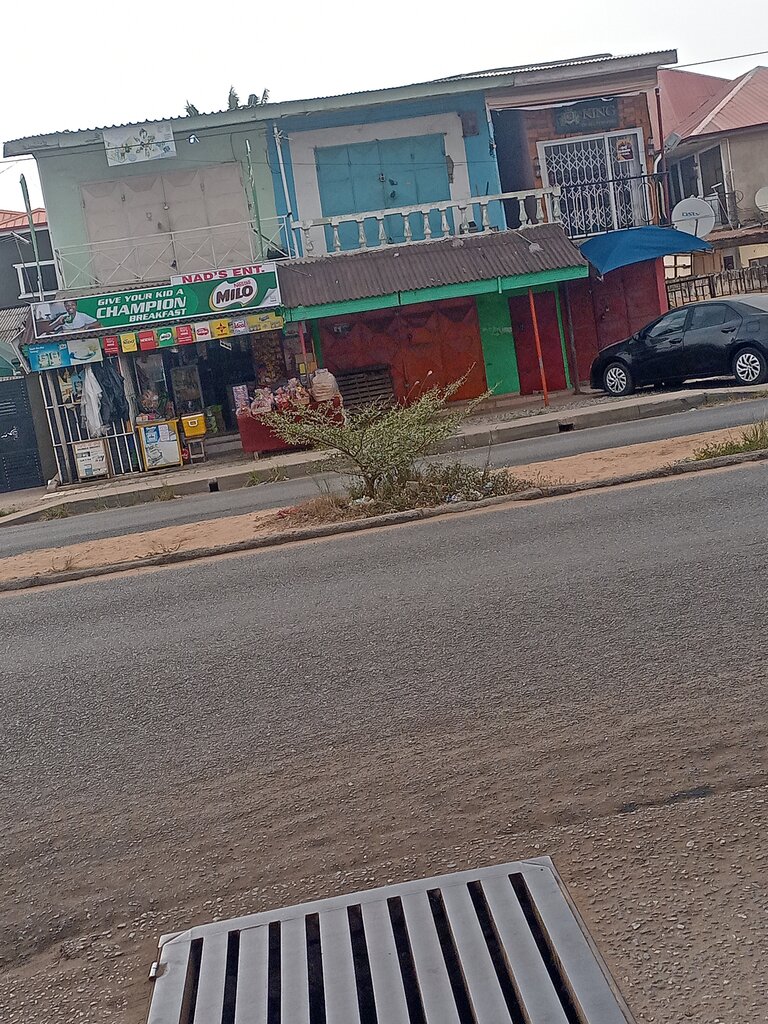 Kozmetik ve parfümeri mağazaları Kings Of All, Akra, foto