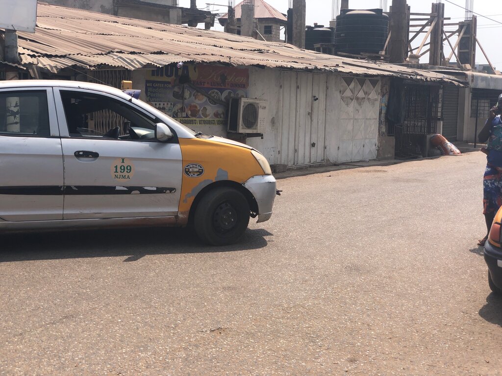 Süpermarket Swad Ent, Akra, foto