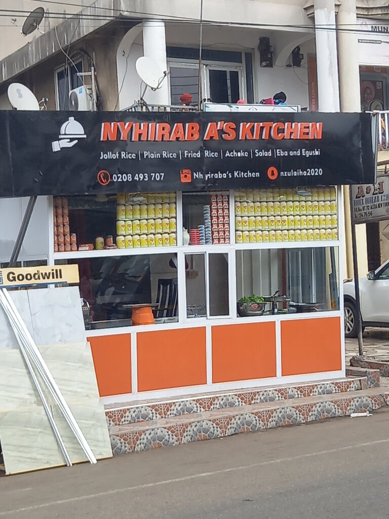 Fast food Nhyiraba Kitchen, Akra, foto