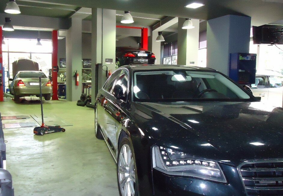 Otomobil servisi AvtoStejtServis, Moskova, foto