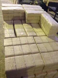 Yakıt firmaları Briketkin, Vysokovsk, foto